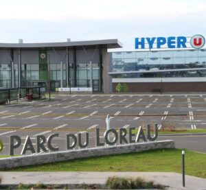 Conserver sa place de leader de la distribution - Centre France Publicité